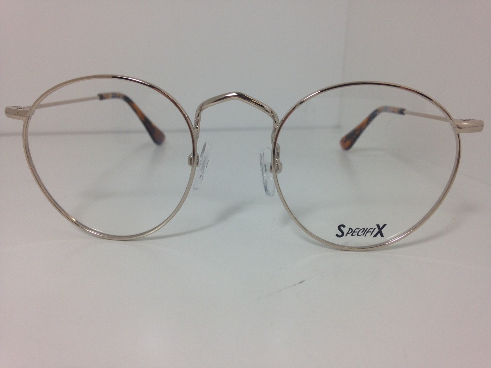 SPECIFIX 15 - look designs