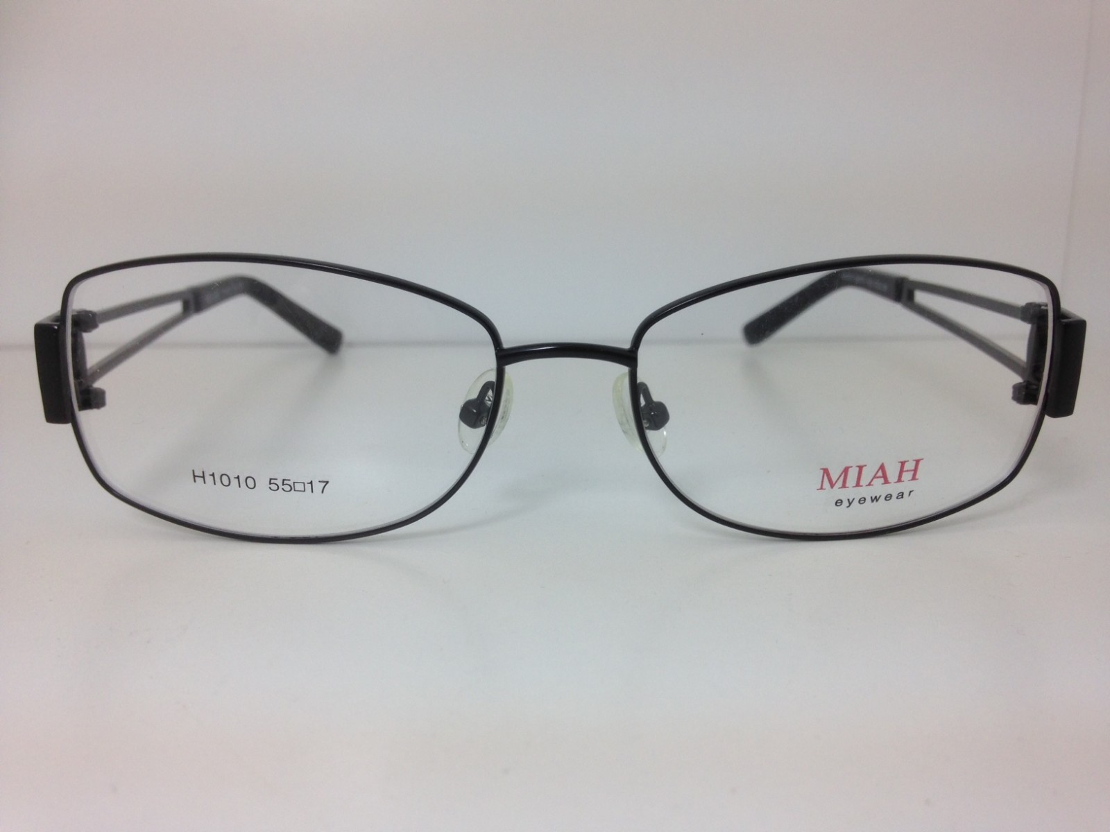 M1010)))) - look designs